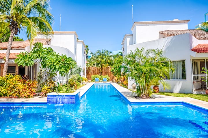 Private And Serene 3 Bedroom Townhome Located On North End Of Half Moon Bay! - Akumal