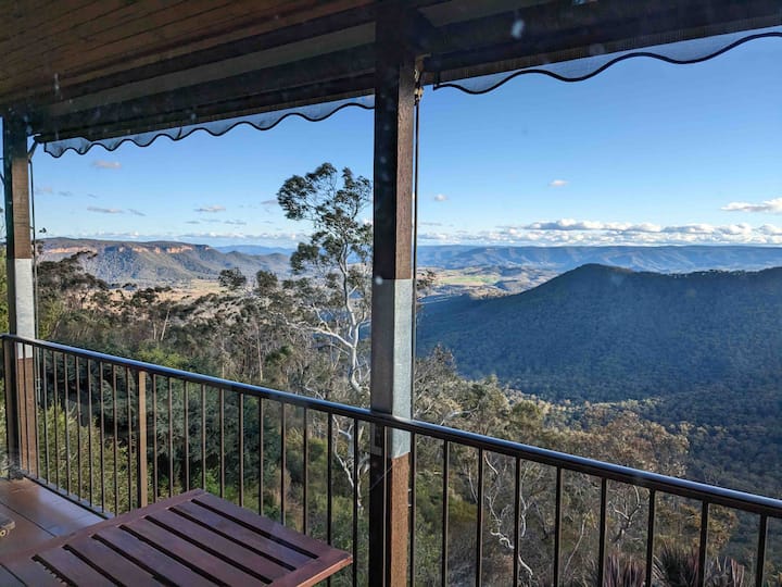 Ukamirra Lodge, Breathtaking Views! - Blackheath, NSW, Australia
