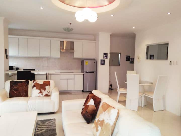 Luxury 2bedroom 2bathroom Kandi 1 - Angeles