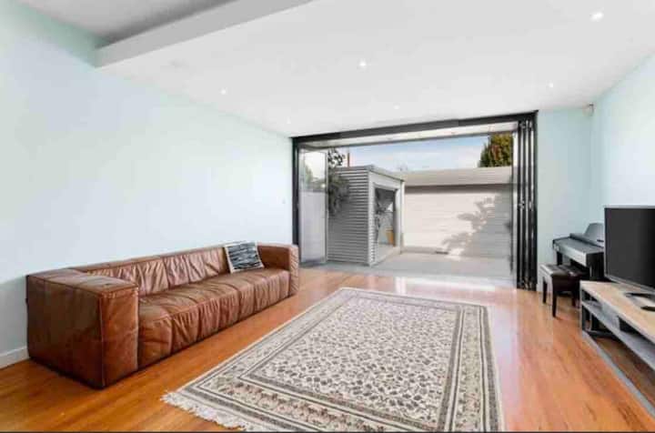 Quiet, Private Room In Contemporary House - Brunswick