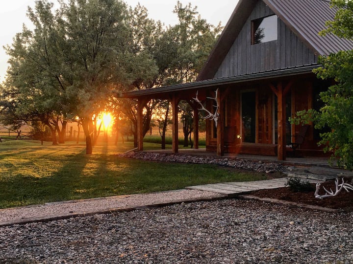 Quiet Country Cabin Retreat - Montana