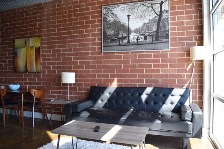 Two Story Center City Loft Apartment 【 JULY 2021 】 Charlotte, North ...