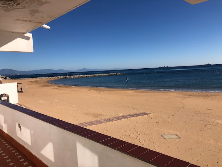 Beautiful Sea Views On The Beach 50+ Years Old - Gibraltar