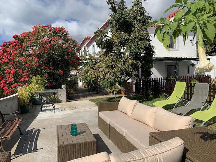 Private Studio Set In A 200 Yr Old Historic Quinta - Ponta do Sol