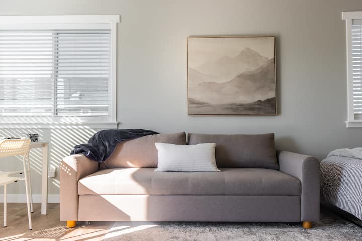Private Studio Guesthouse - Richland, WA