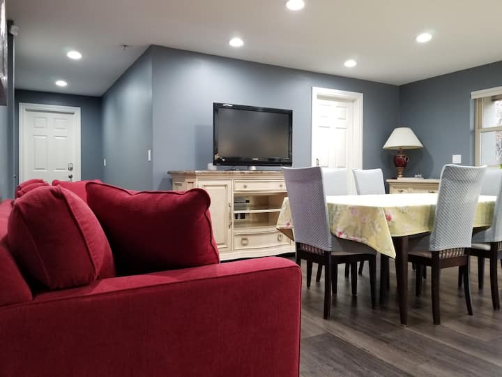 Private Two-suites Unit With Cable Tv/netflix - Yakima, WA