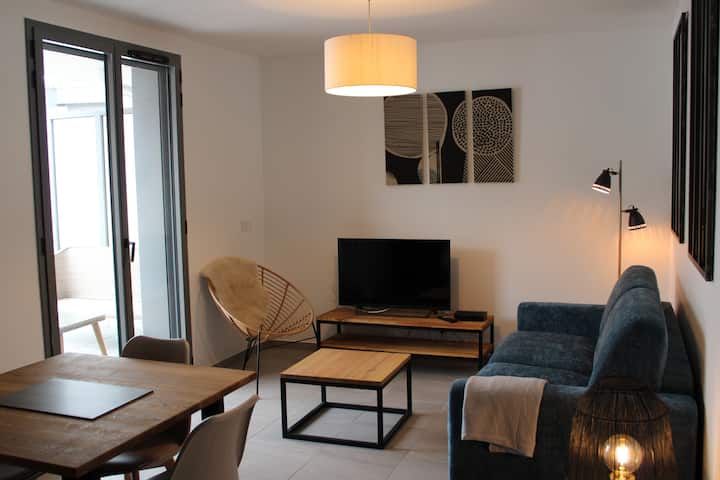 Bel Appartement Face Au Prorel -  Centre Ville - Briançon
