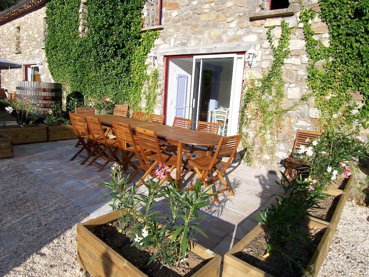 Les Balmes, Gîte Familial - Languedoc-Roussillon