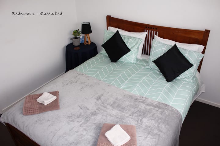 Close To Sport Fields, Hospital, Cbd And Highway - Coffs Harbour