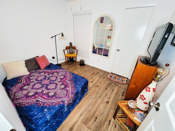 Mandala Room @ The Suburban Oasis - Austin, TX