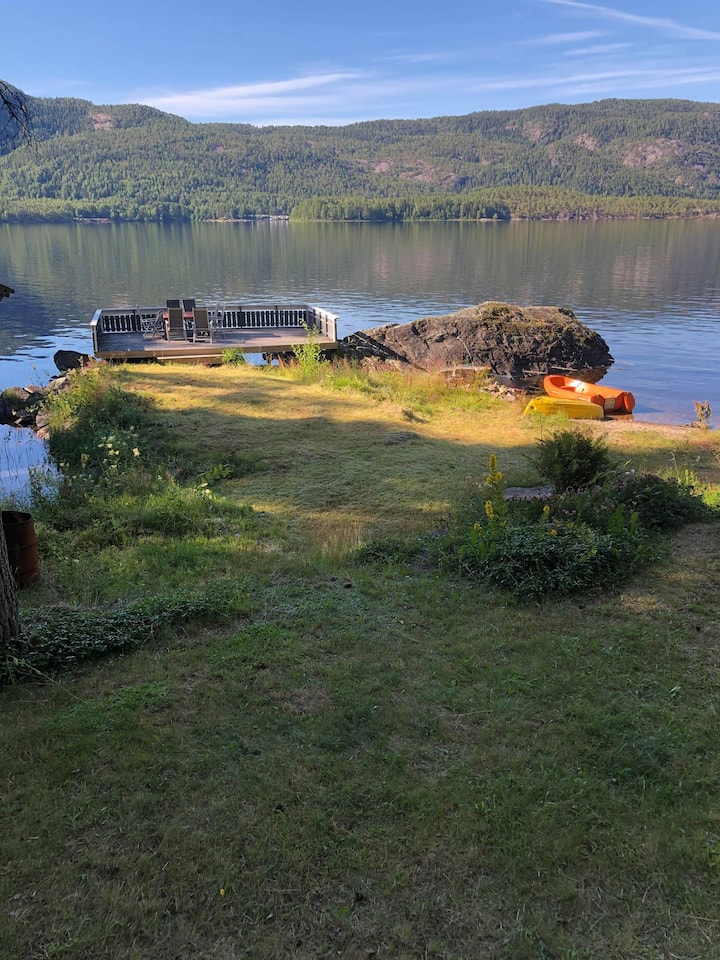 Sommerland I Bø -Kun 20 Min. Unna - 7 Sengeplasser - Seljord
