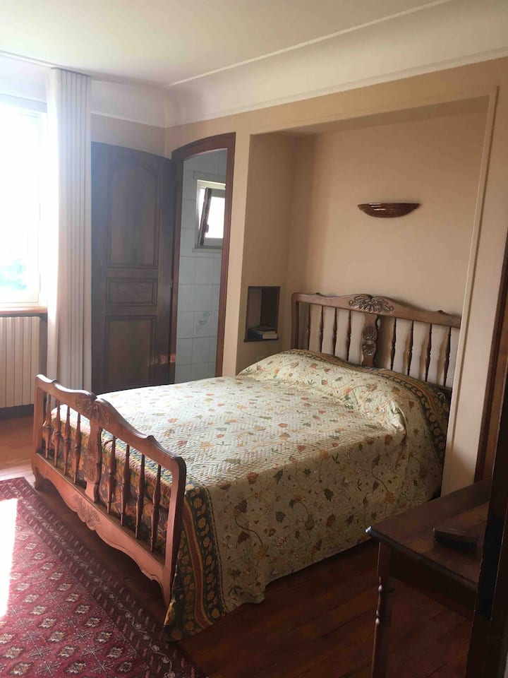 Chambre Avec Petit Déjeuner Façon Amatxi - Guéthary