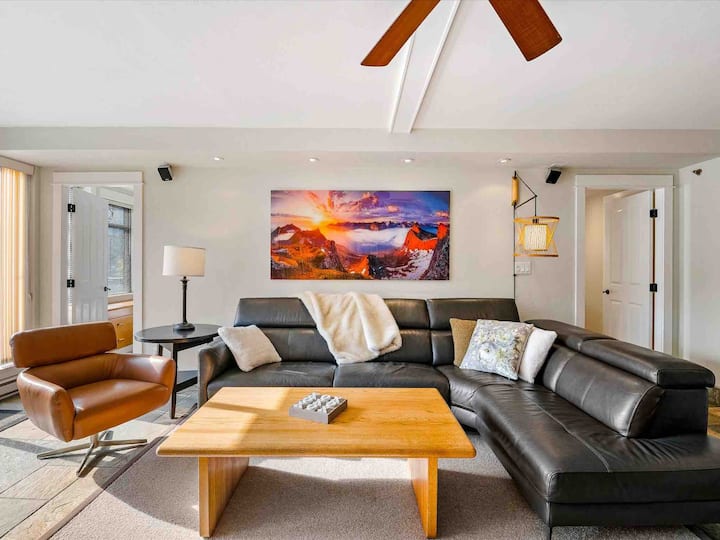 Whistler's Best Condo Location In The Village! - Whistler