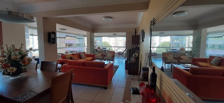 Amplo E Charmoso Apartamento - Capão da Canoa