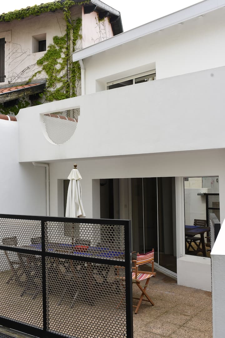 Maison D'architecte 4/5 P.6 Pers. Bibi Beaurivage - Biarritz