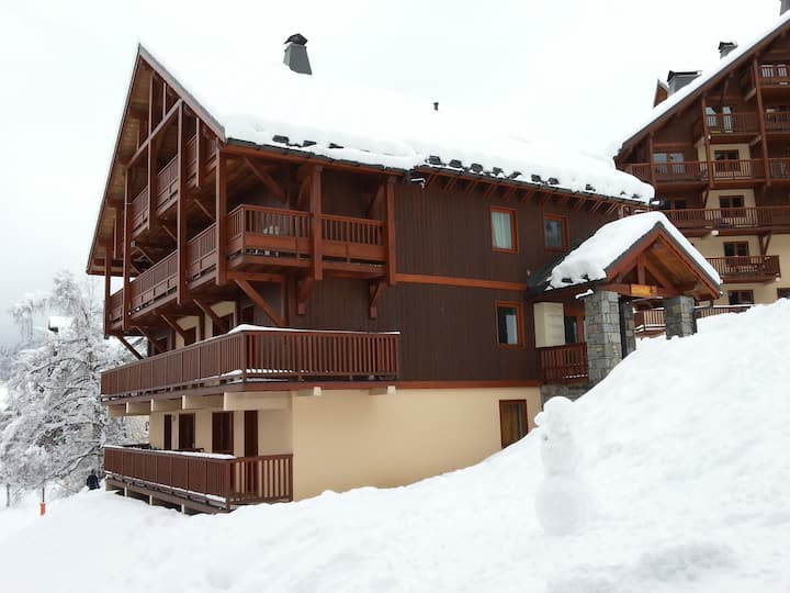 Direct To The Ski Slopes - Lac de la Fare