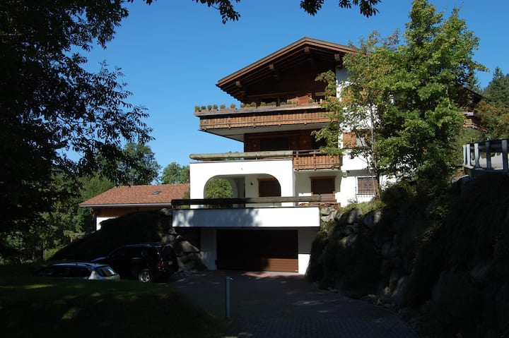 Haus Tschägi Klosters-serneus Vacation Apartment - Gargellen