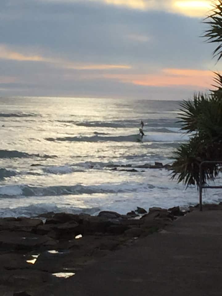 3 Bedroom Alex Beach House Duplex Downstairs. - Sunshine Coast Queensland, Australia