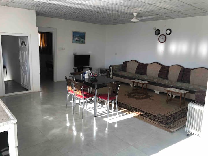 Guest Suite Second Floor (Weekly & Monthly Rental) - Irak
