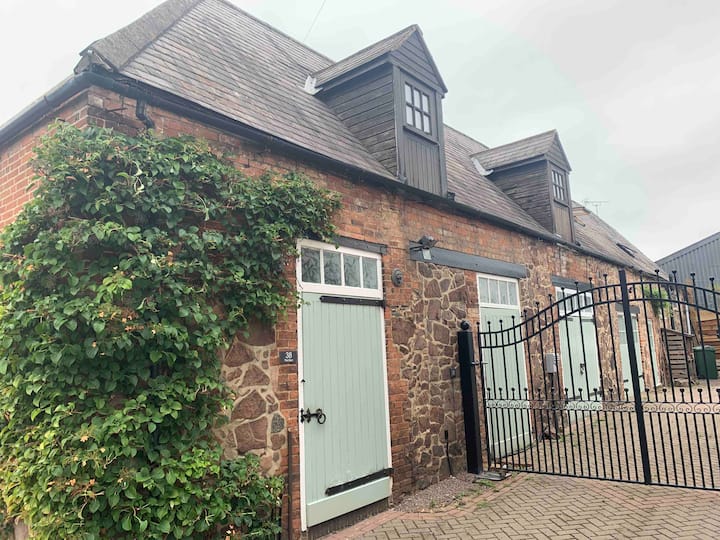 2 Bedroom Apartment Close To The Centre Of Quorn - Loughborough