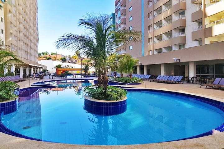 Apto Resort Olímpia C/ Piscina – Até 8 Pessoas - Olímpia