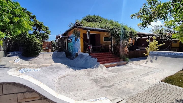 2 Quartos Em Frente A Lagoa + Pista De Skate - Imbituba