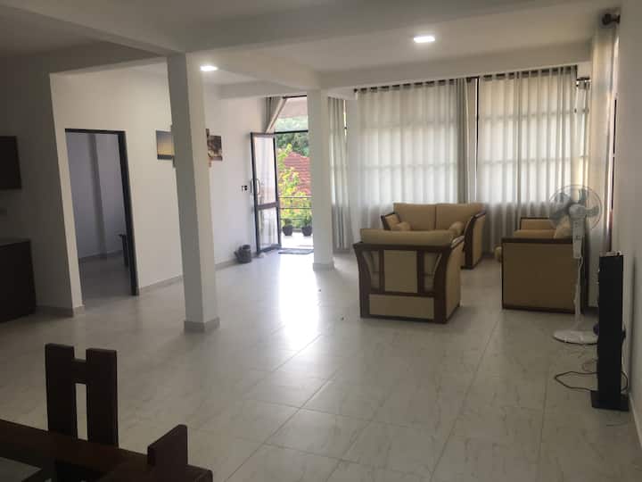 Luxury House In Colombo - Colombo