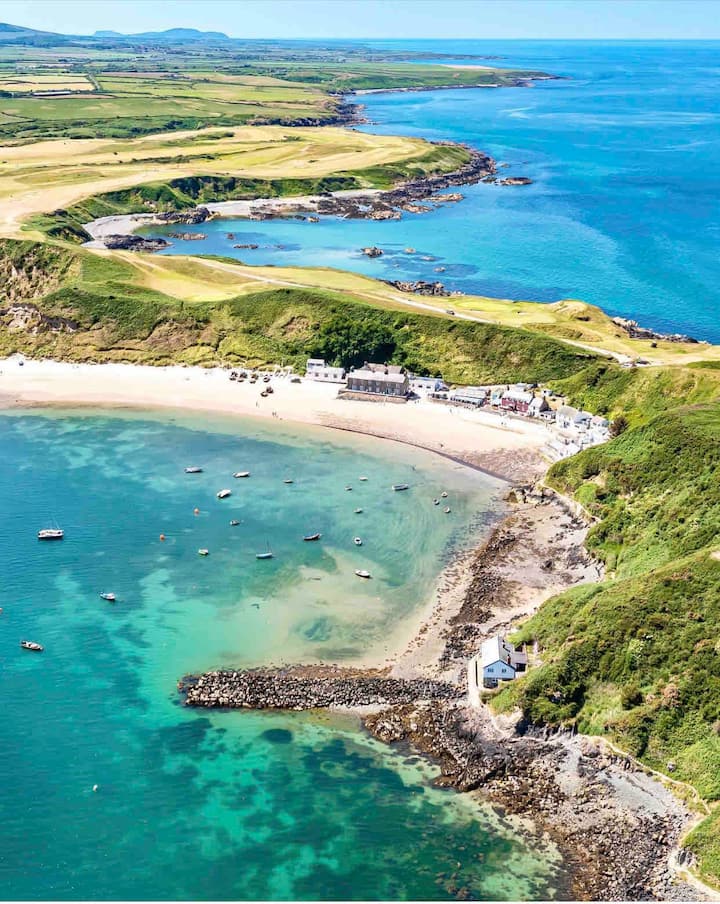 Crab Cottage - Coastal Escape, Walk To Beach - Nefyn