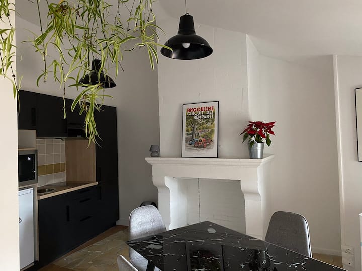 Appartement Plein Cœur De Ville - Angoulême