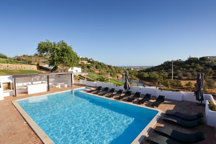 Majestic Estate In Golden Triangle, Loulé. 9 Beds - Faro