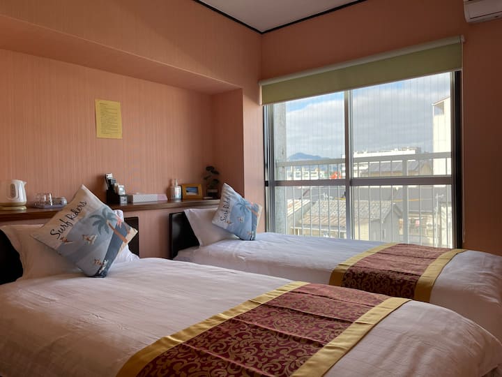 絶景なホテル🏨301室海水浴場近くて、買い物便利なホテルです。 - 스모토시