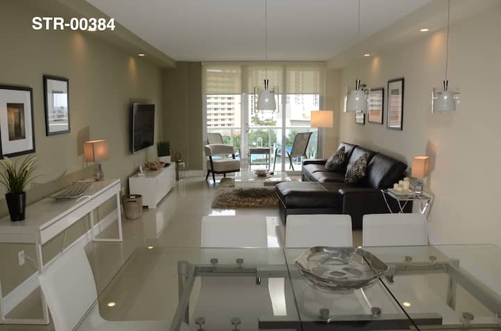 Homeatsun: Ocean View - Aventura Mall 3bed/2bath - Sunny Isles Beach, FL