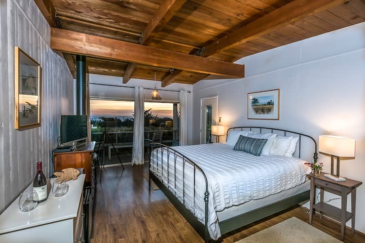 Buckhorn Cove - Inn At Schoolhouse Creek - Mendocino, CA
