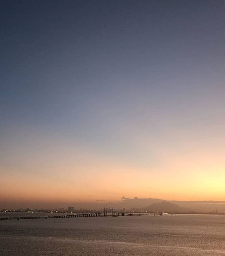 Infinite Seaview With Penang Bridge 4br Up To 11px - 풀라우 피낭