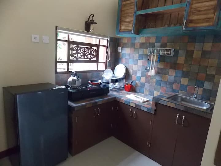 Dekak Batuan Home Room Putu - Ubud