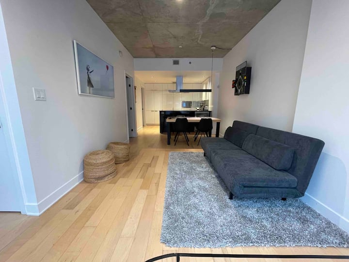 Chic Modern Cozy Old Port Mtl - Brossard