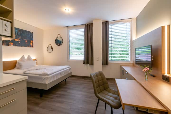 Helles Apartment Mit Loft-charakter In Bester Lage - Renningen