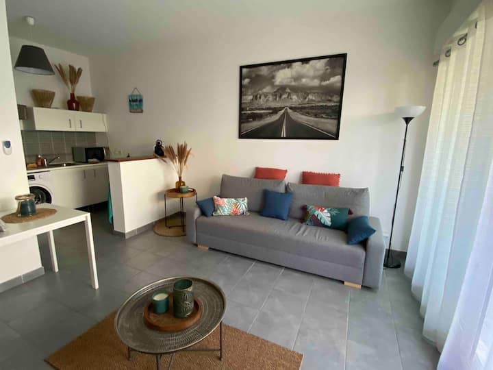 T2 Cosy Avec Terrasse Centre Cavalaire Plage 5min - Cavalaire-sur-Mer