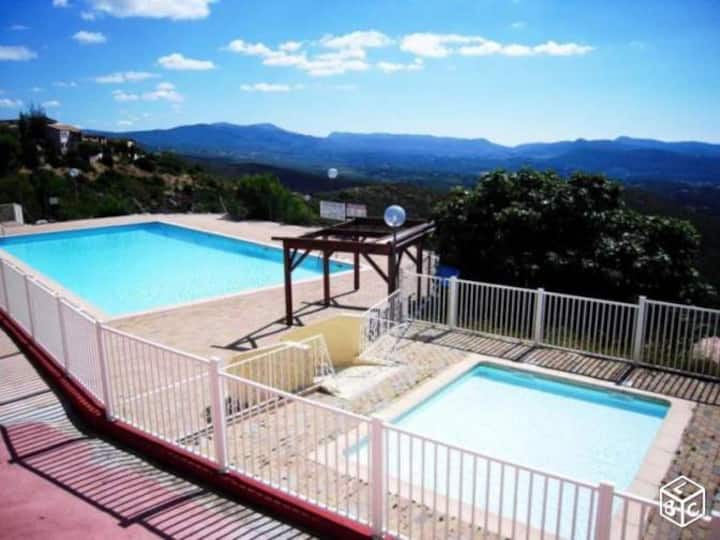 Le Castellet, Var (Circuit Ricard) Chalet Piscine - OK Corral