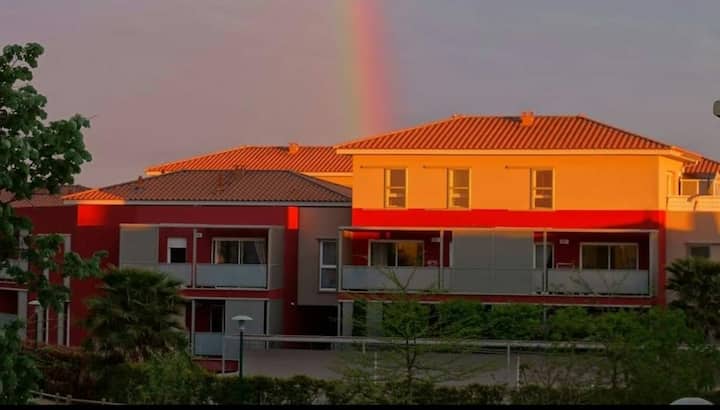 Appartement Dans Une Résidence Privée - Carnon