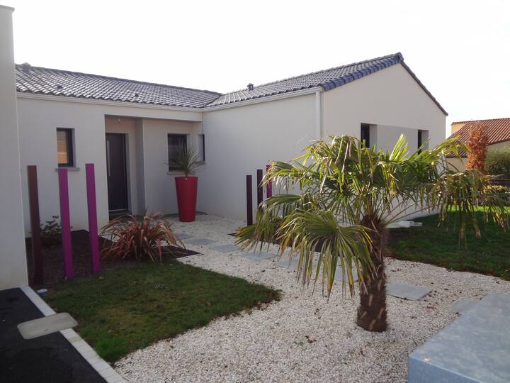 Maison Lumineuse Au Calme - Aizenay