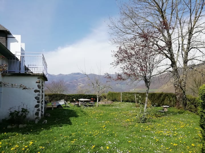 Appartement 2 Chambres Dans Un Village De Montagne - País Vasco francés