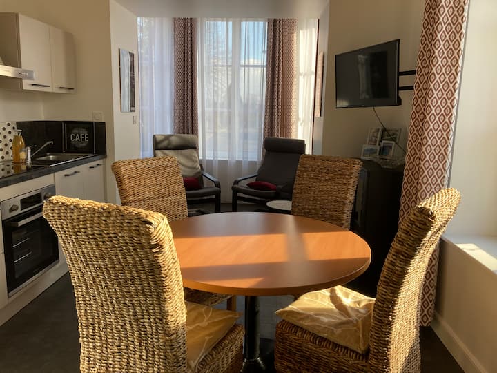 Appart Confortable - Quartier Résidentiel Calme - Bagnoles de l'Orne