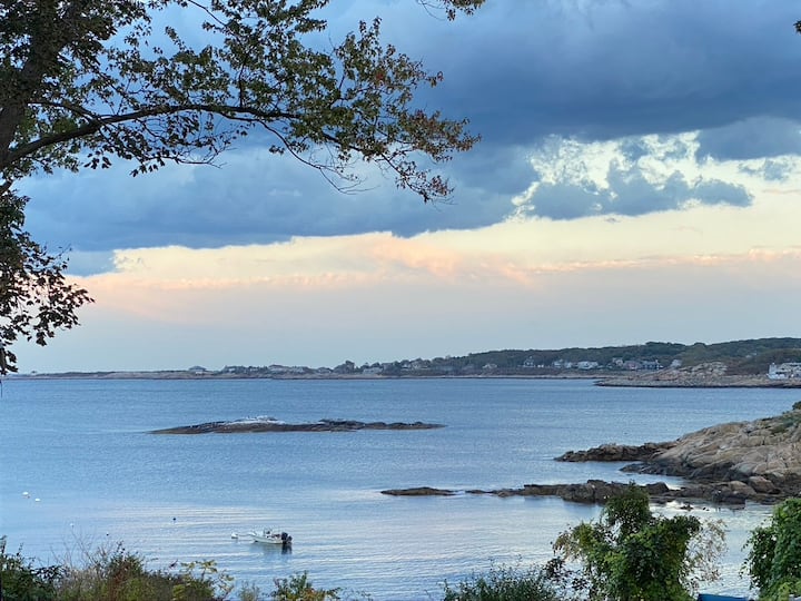 Rockport Home With Beautiful Ocean Views - Long Beach, Massachusetts