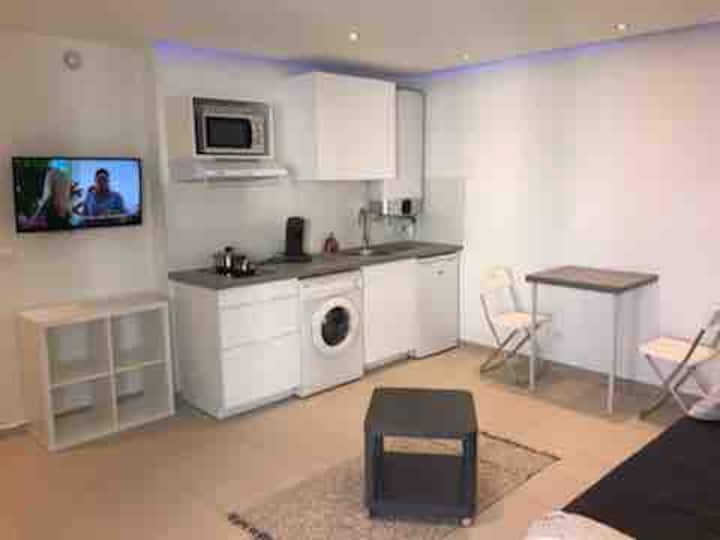 Studio Bord De Mer Climatisé +Parking Prive - Le Grau-du-Roi