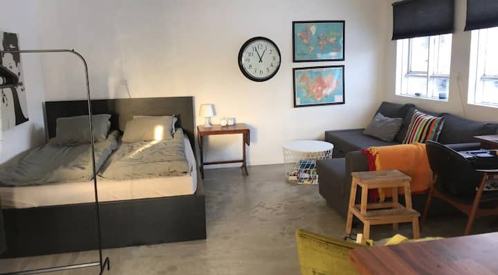 Bright & Cosy Backyard Studio - Reikiavik