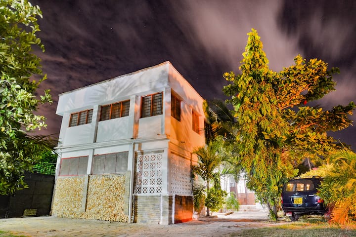 The Darad House - 3br - Diani Beach