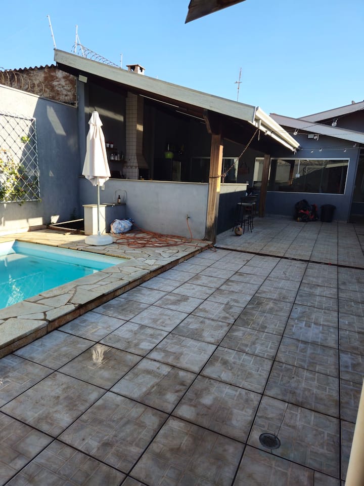 Casa Com Piscina Próximo De Tudo - Barretos, SP, Brasil