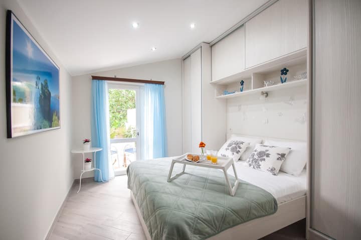 Apartment Barovic On Great Location - Mlini