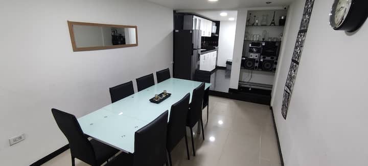 20h Casa Independiente Para Grupos Grandes - Bogotá